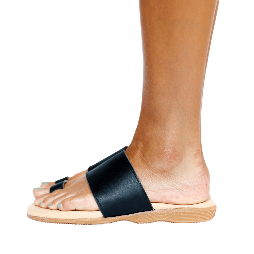 Famolare Womens Blue Sandal| Band and Deliver